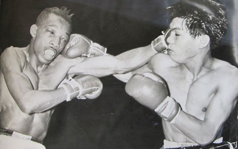 A day like today, Gabriel “Flash” Elorde defeated Sandy Saddler - World ...