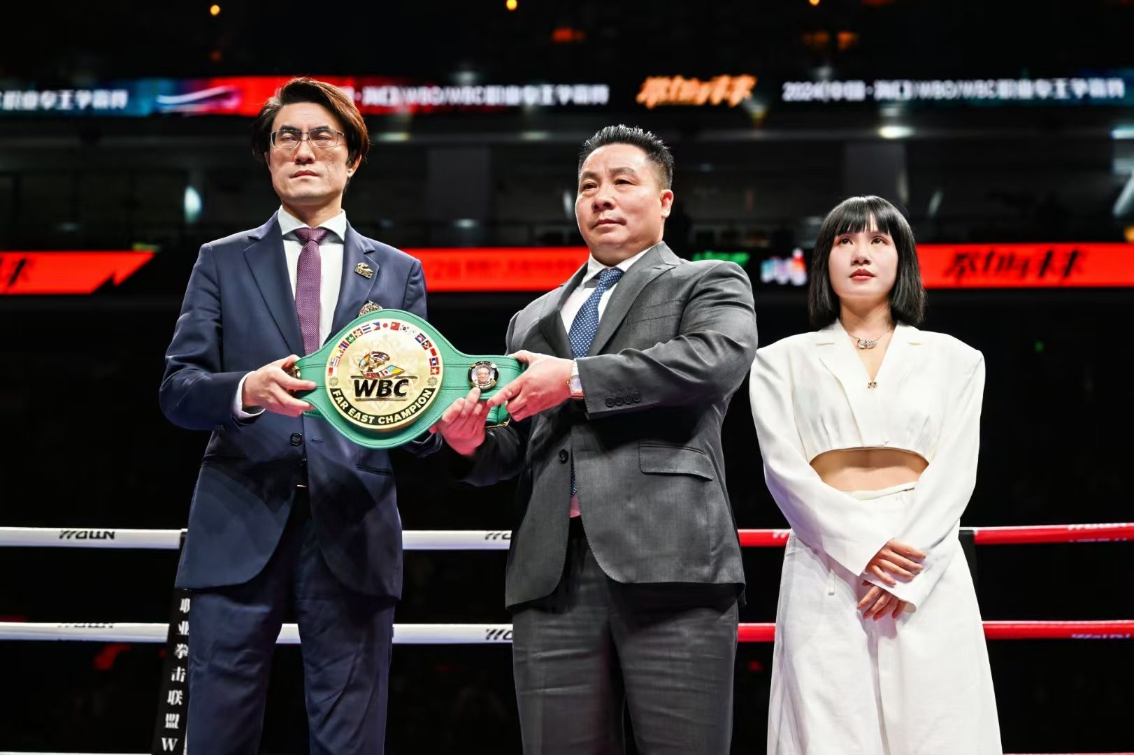 ZhiGang Zhang Claims WBC Super-Featherweight China Belt in a Thrilling Showdown - World Boxing ...
